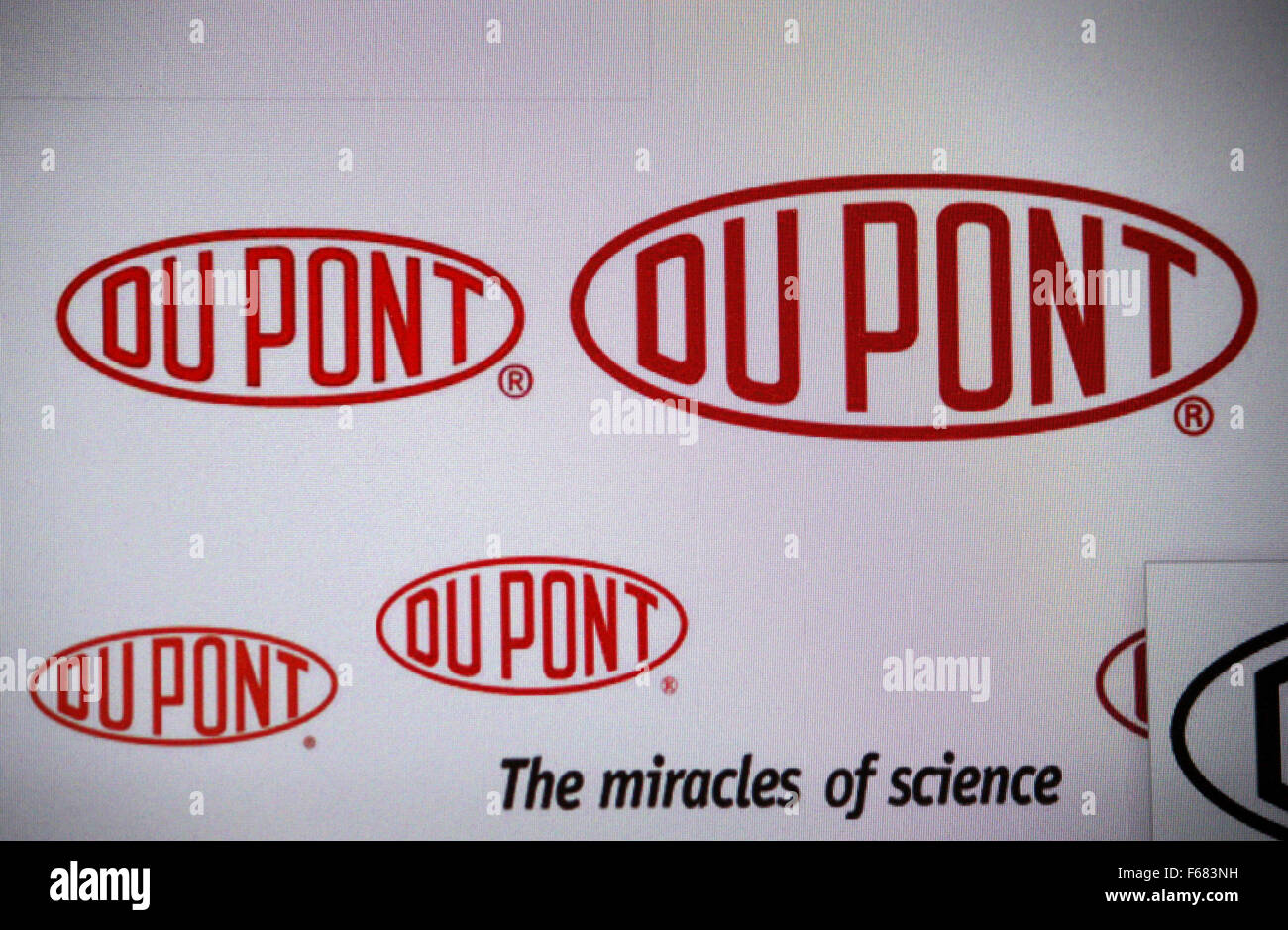 Dupont logo hi-res stock photography and images - Alamy