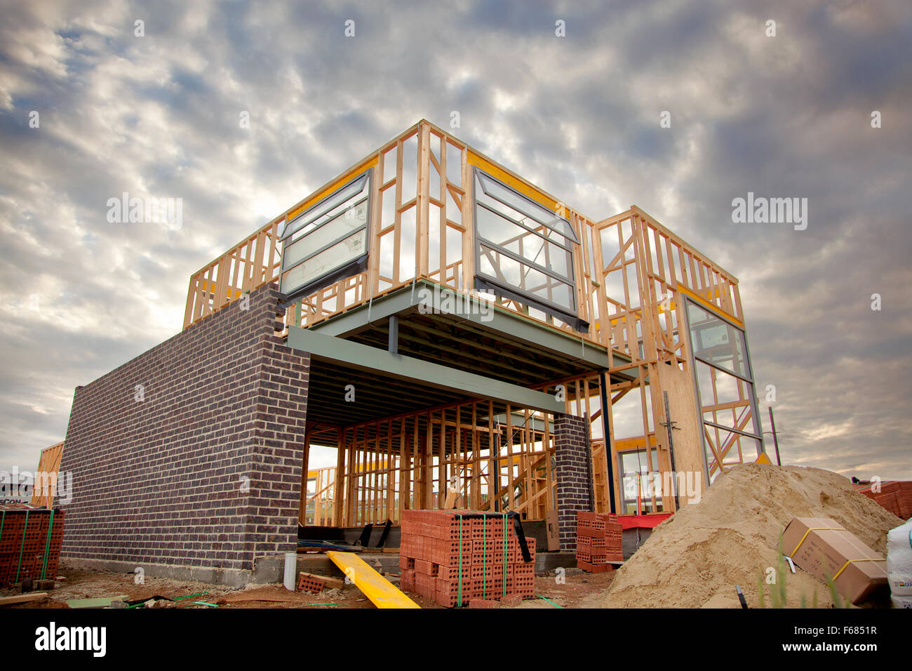 Construction house hi-res stock photography and images - Alamy