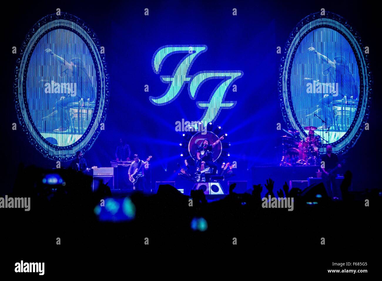 Foo fighters hi-res stock photography and images - Alamy