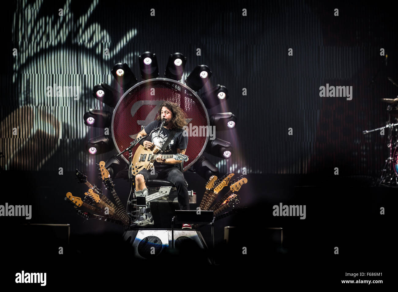 Nirvana band hi-res stock photography and images - Alamy