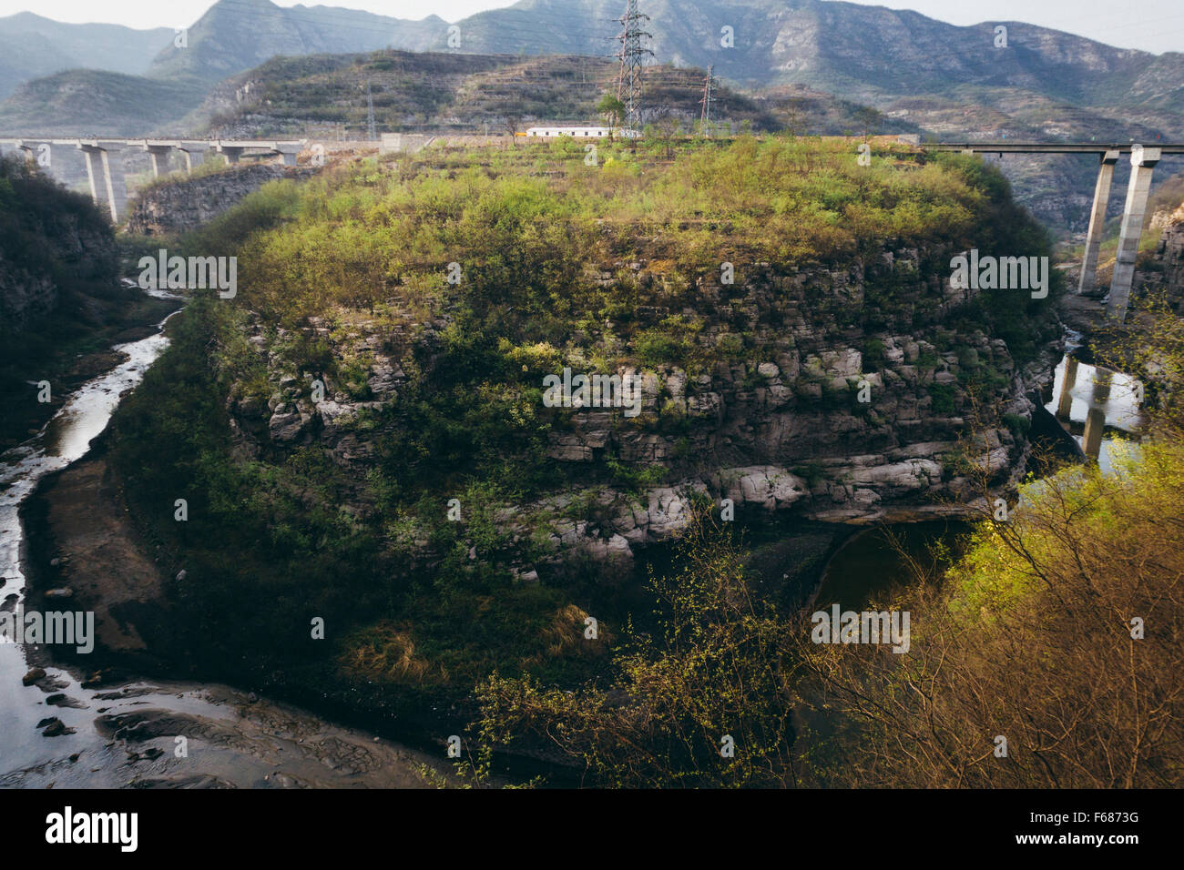 Countryside china mountain hi-res stock photography and images - Alamy