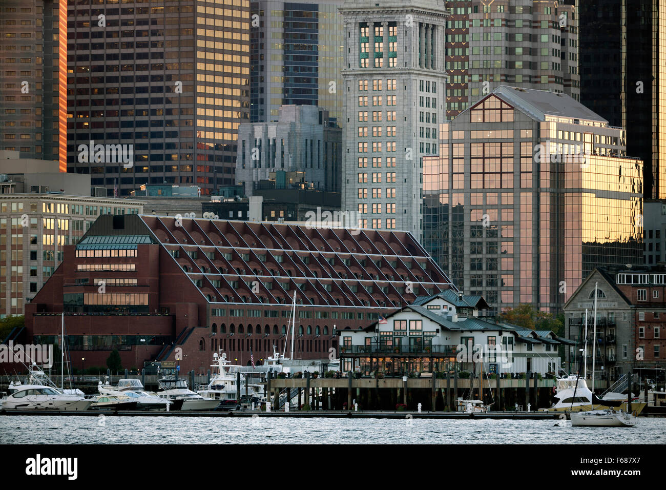 Boston Harbor skyline, Long Wharf Stock Photo - Alamy