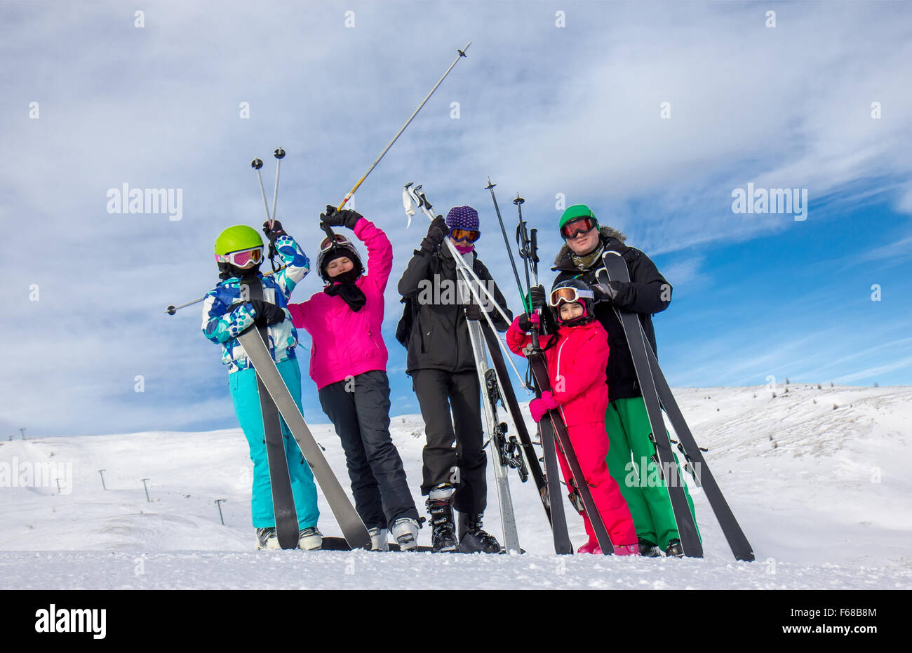 Family father daughter skier hi-res stock photography and images - Alamy