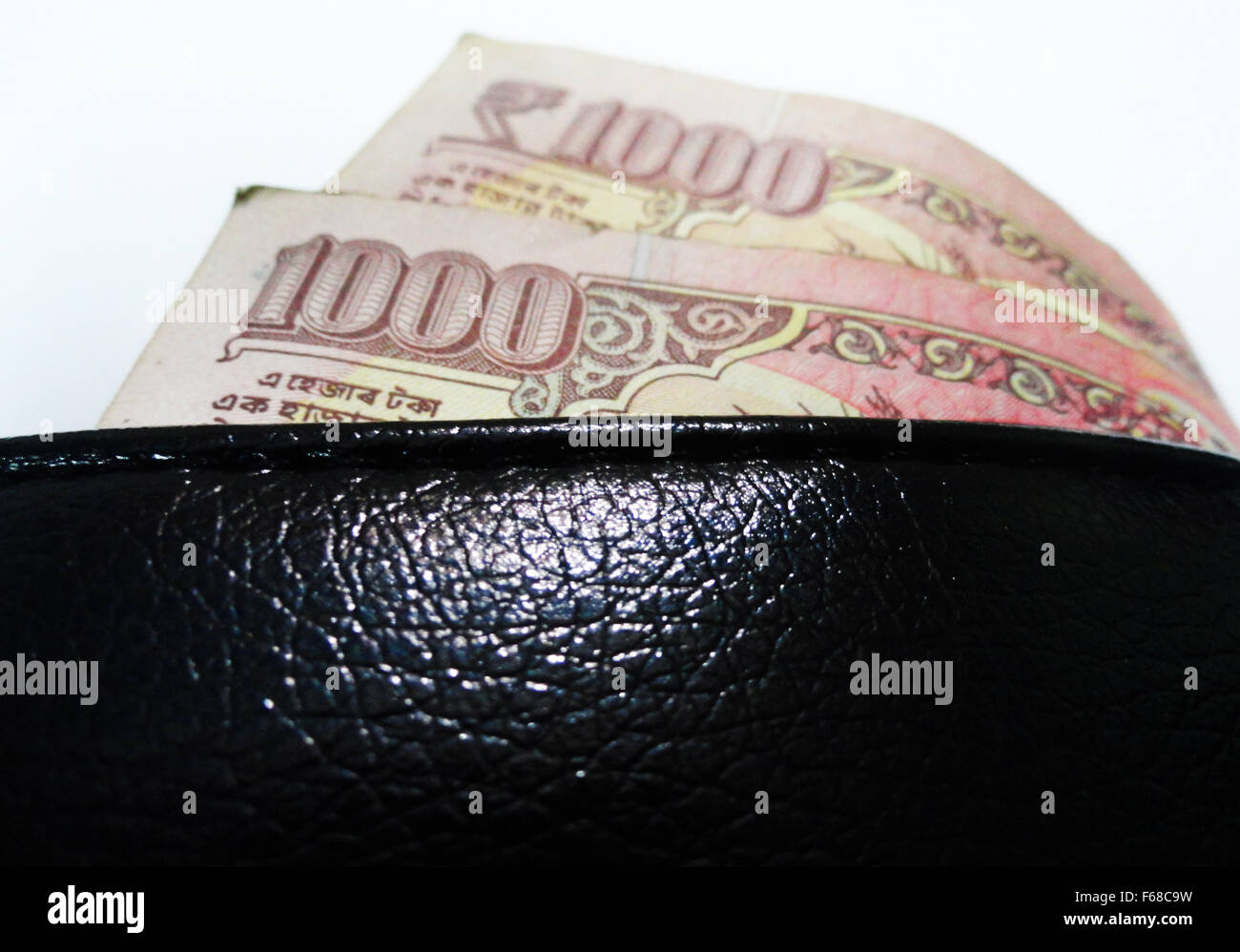 Two thousand notes hi-res stock photography and images - Alamy