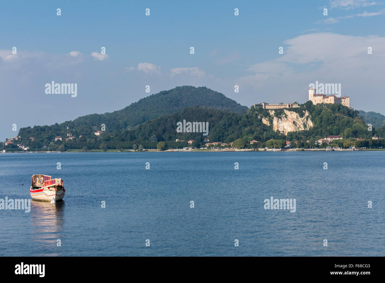 Traditional boat on Lake Maggiore Piedmont Italy Stock Photo - Alamy