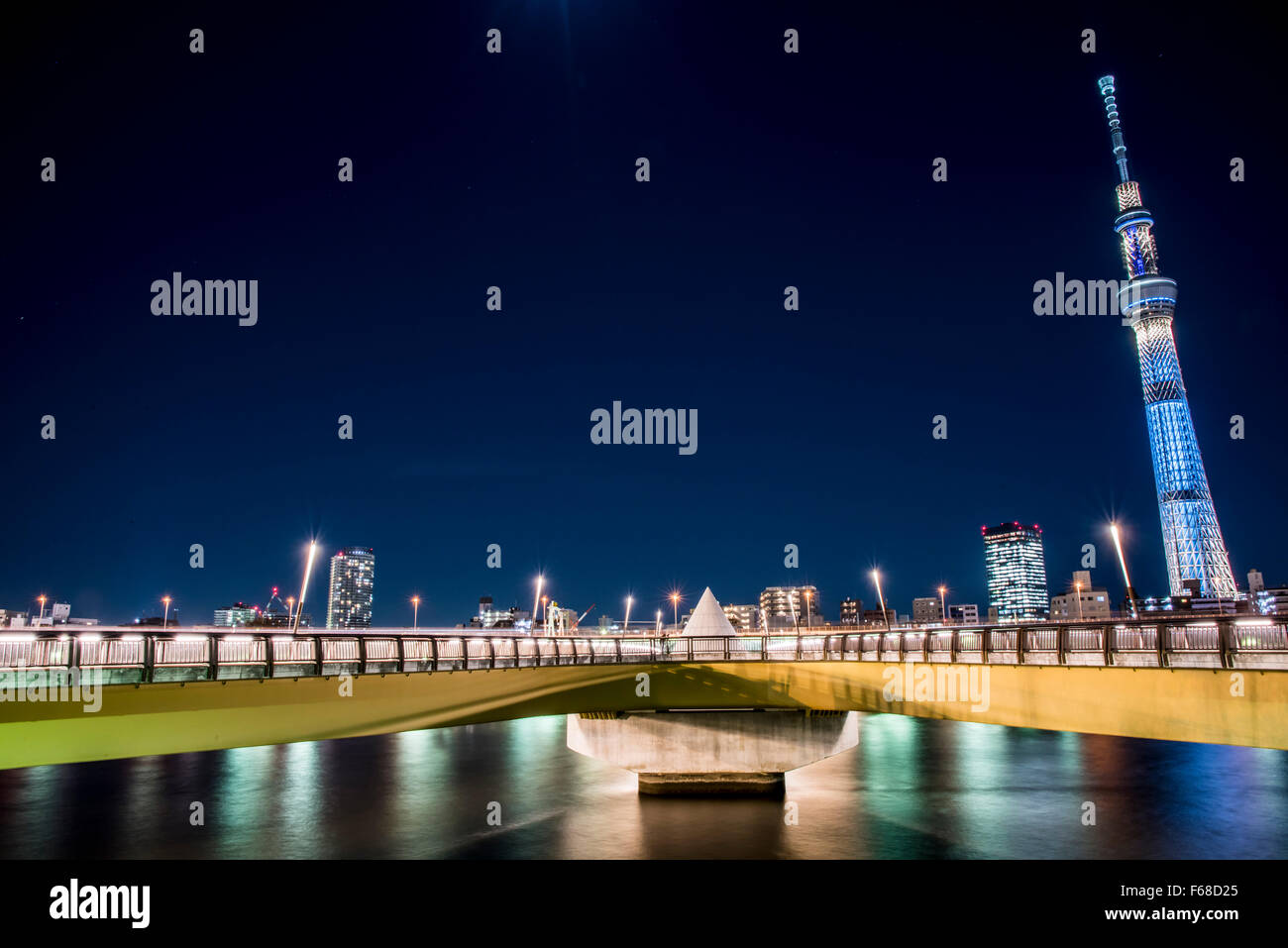 Tokyo Skytree and Sakurabashi Bridge,Sumida River,Tokyo,Japan Stock ...