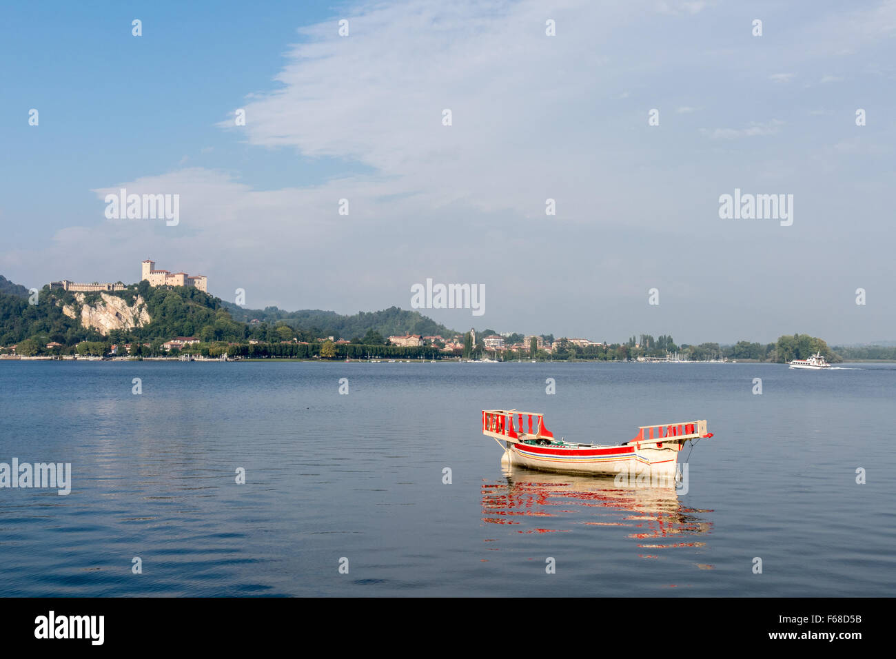 Traditional boat on Lake Maggiore Piedmont Italy Stock Photo - Alamy