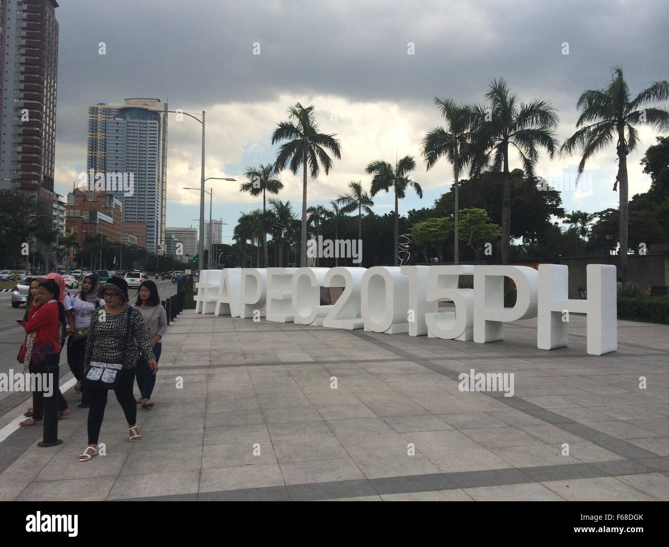 Simulation exercises hi-res stock photography and images - Alamy