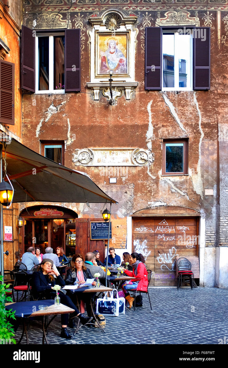 Palazzo orsini hi-res stock photography and images - Alamy