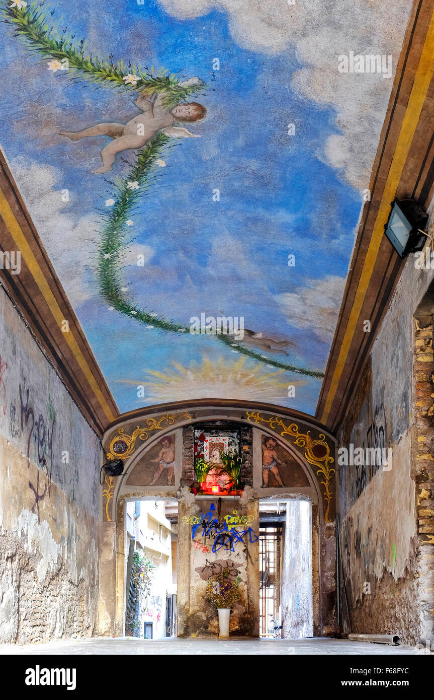 Passetto del biscione hi-res stock photography and images - Alamy