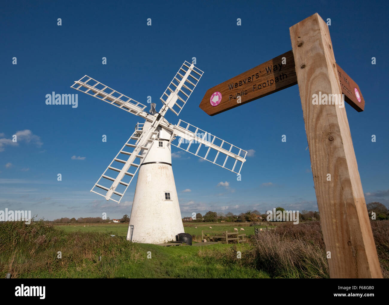 Thurne Mill Norfolk Broads Stock Photo - Alamy