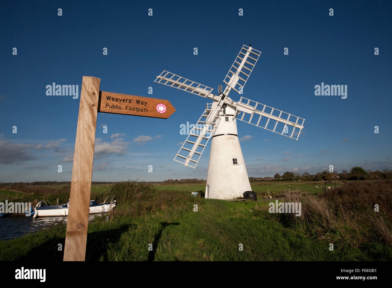 Thurne Mill Norfolk Broads Stock Photo - Alamy