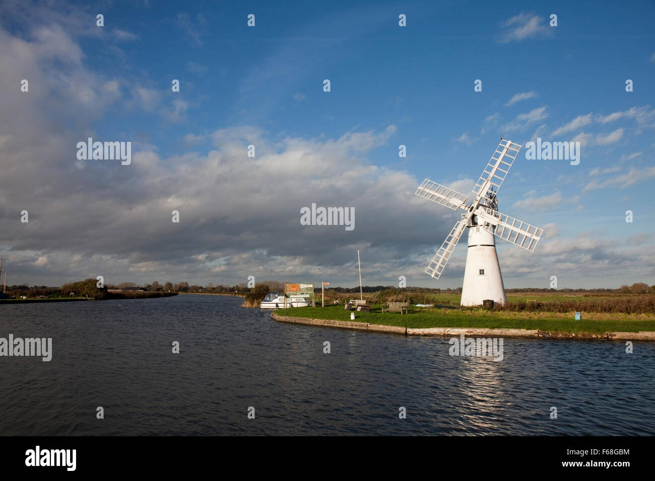 Thurne Mill Norfolk Broads Stock Photo - Alamy
