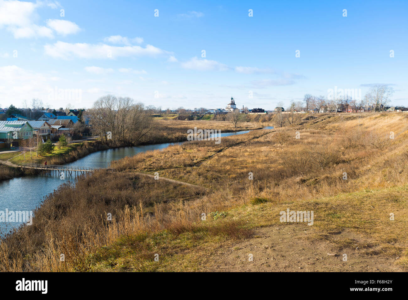 Landscape with river Kamenka in Suzdal, Russia. Golden Ring of a Travel ...