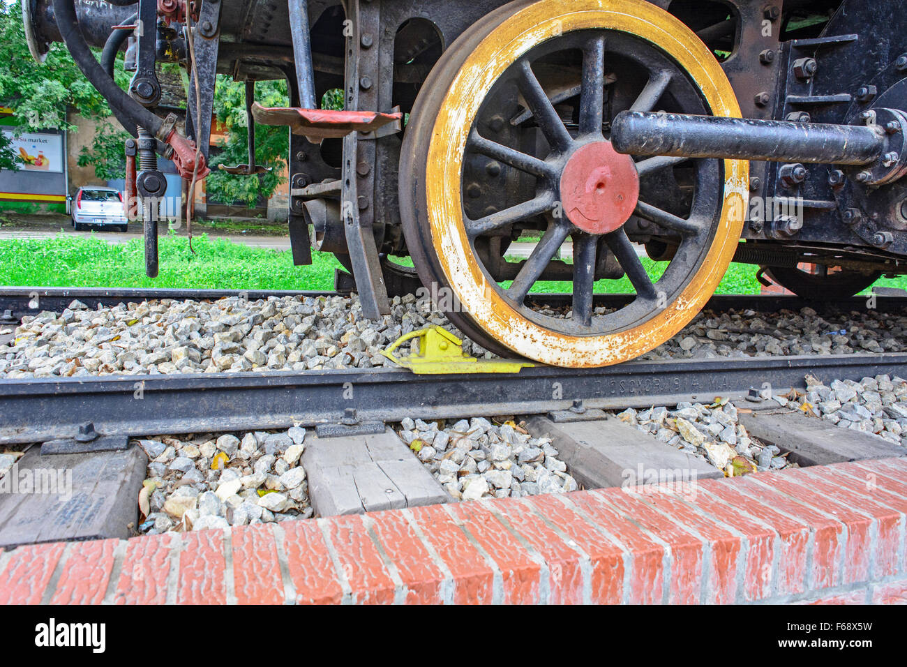 Detail of the front wheel of an old steam locomotive Stock Photo - Alamy