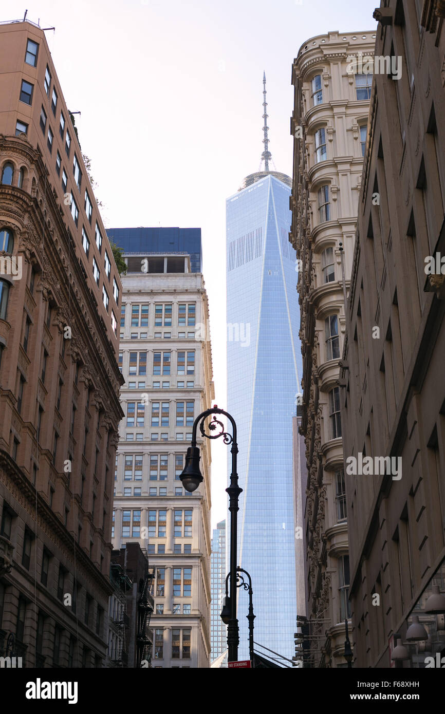 Tall nyc hi-res stock photography and images - Alamy