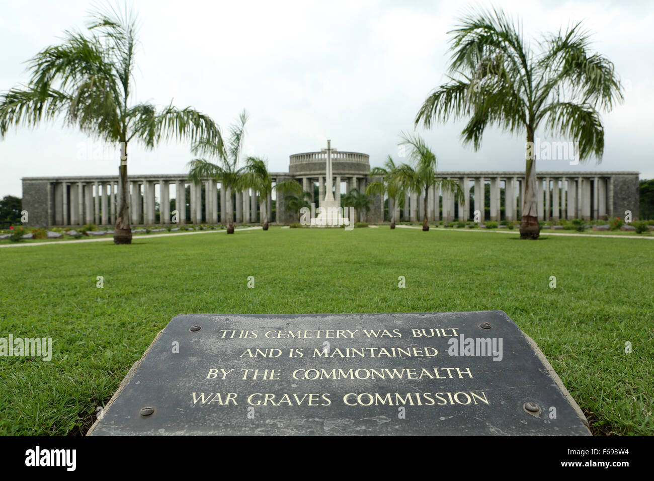 Rangoon Memorial at Taukkyan War Cemetery near Yangon, Myanmar Stock ...