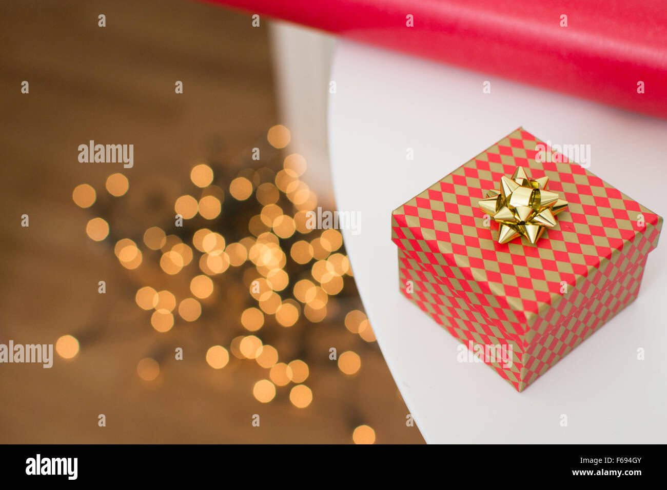 Red gift box blur hi-res stock photography and images - Alamy