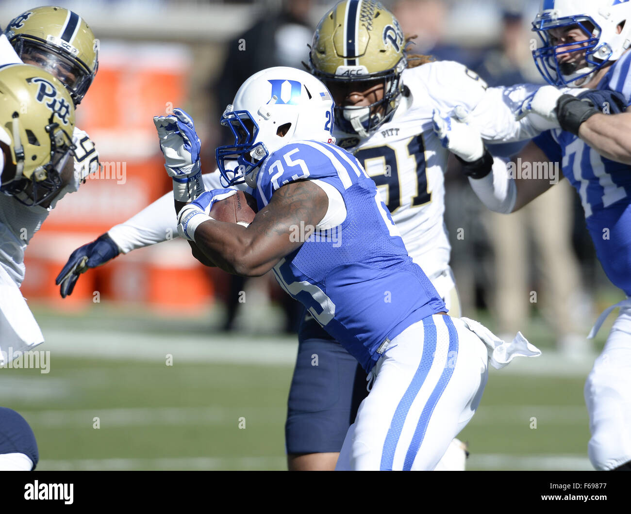 Durham, North Carolina, USA. 14th Nov, 2015. Jela Duncan (25) of Duke ...