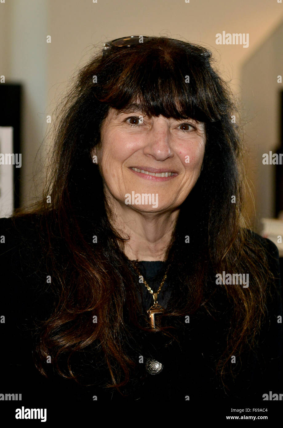 Ruth Reichl at her talk, lunch and autograph session on her new ...
