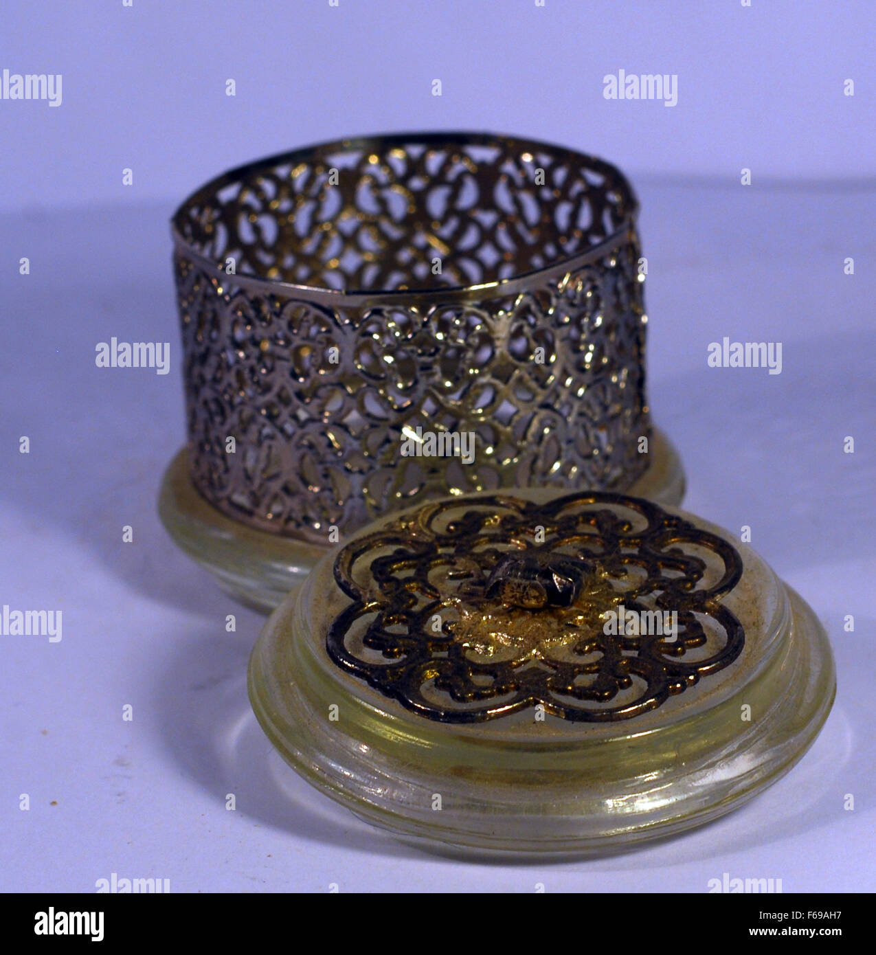 Fretwork hi-res stock photography and images - Alamy