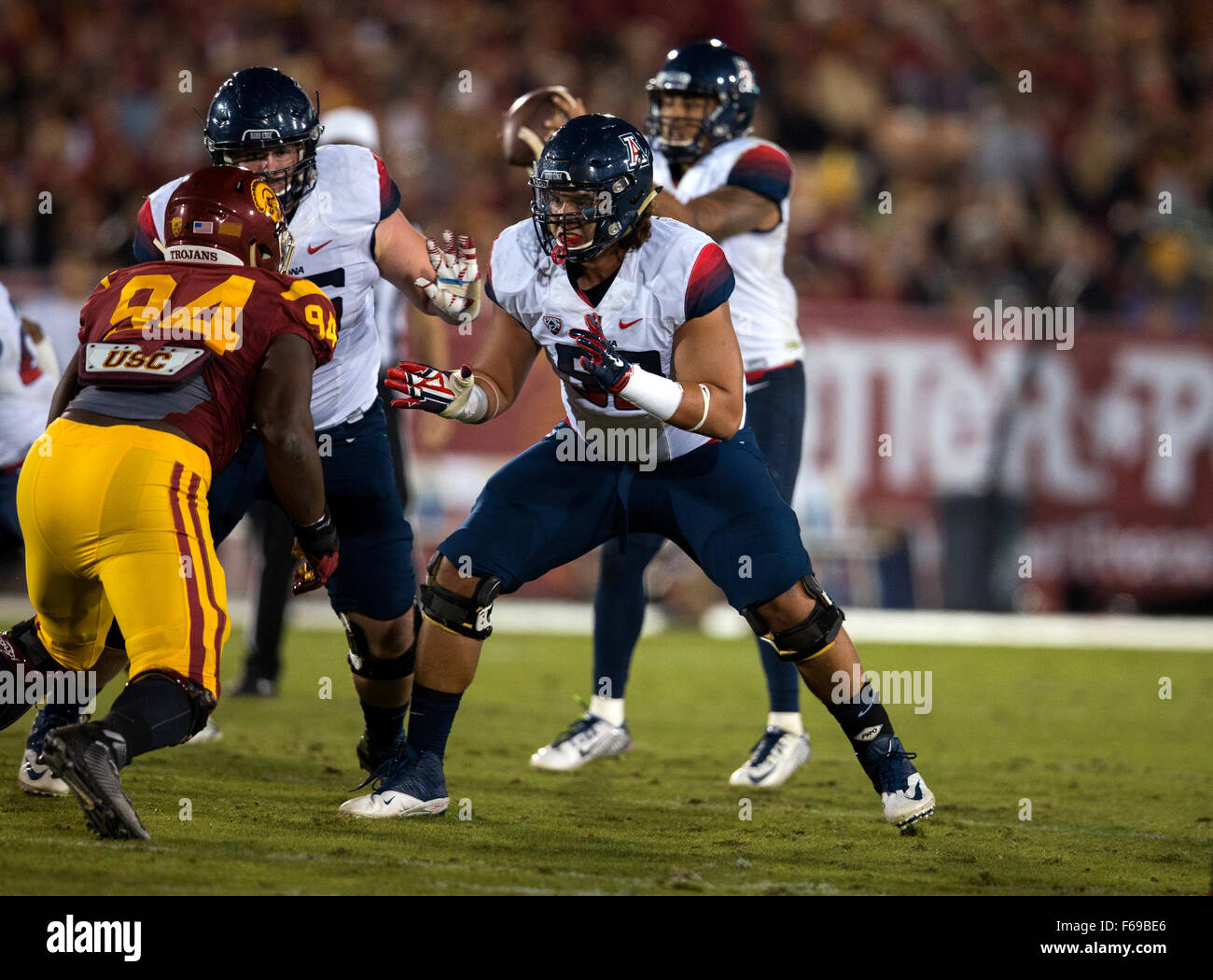 Los Angeles, CA, USA. 07th Nov, 2015. Arizona Wildcats offensive ...