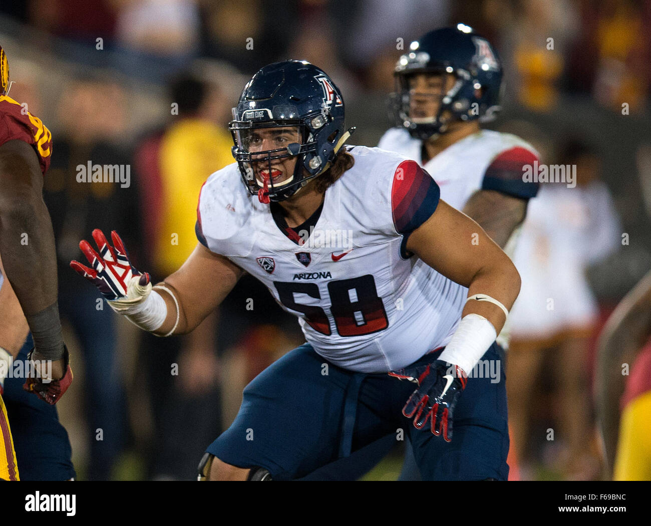 Los Angeles, CA, USA. 07th Nov, 2015. Arizona Wildcats offensive ...