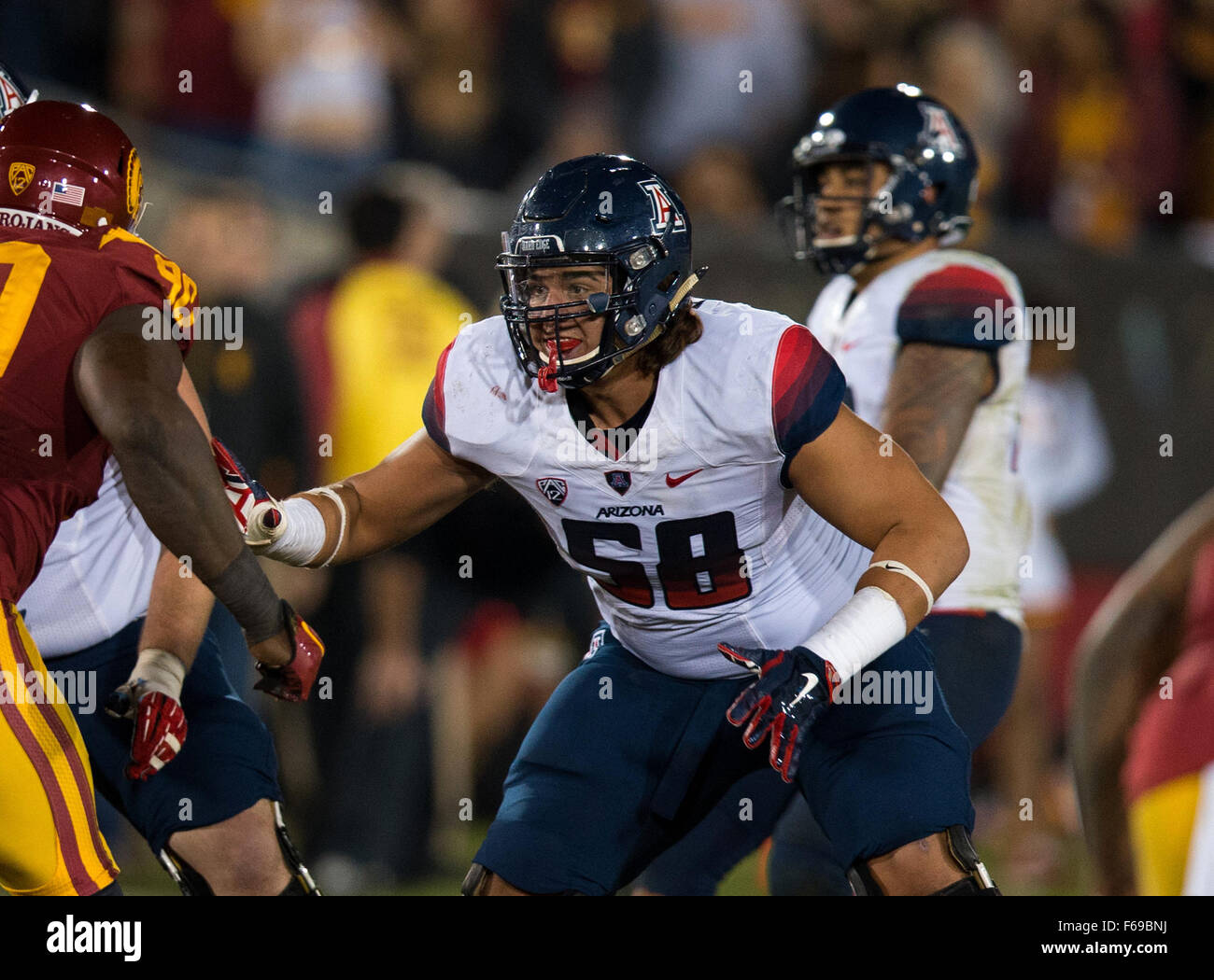 Los Angeles, CA, USA. 07th Nov, 2015. Arizona Wildcats offensive ...
