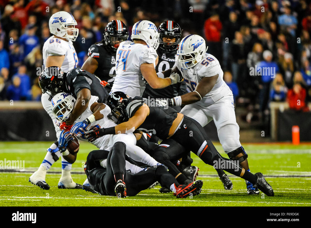 Tulsa Golden Hurricane running back Ramadi Warren (25) is taken down at ...