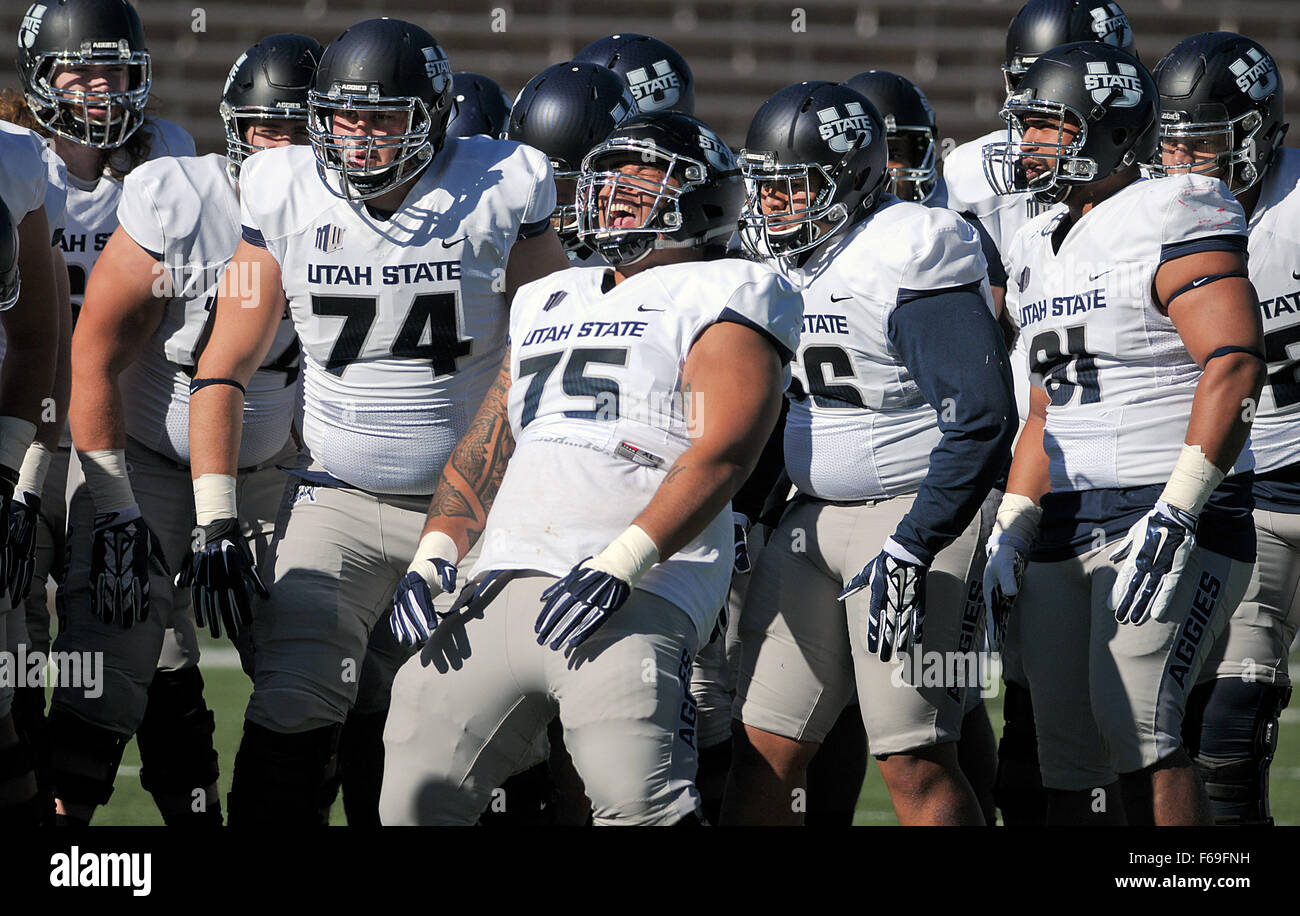 Colorado Springs, Colorado, USA. 14th Nov, 2015. Utah State offensive ...