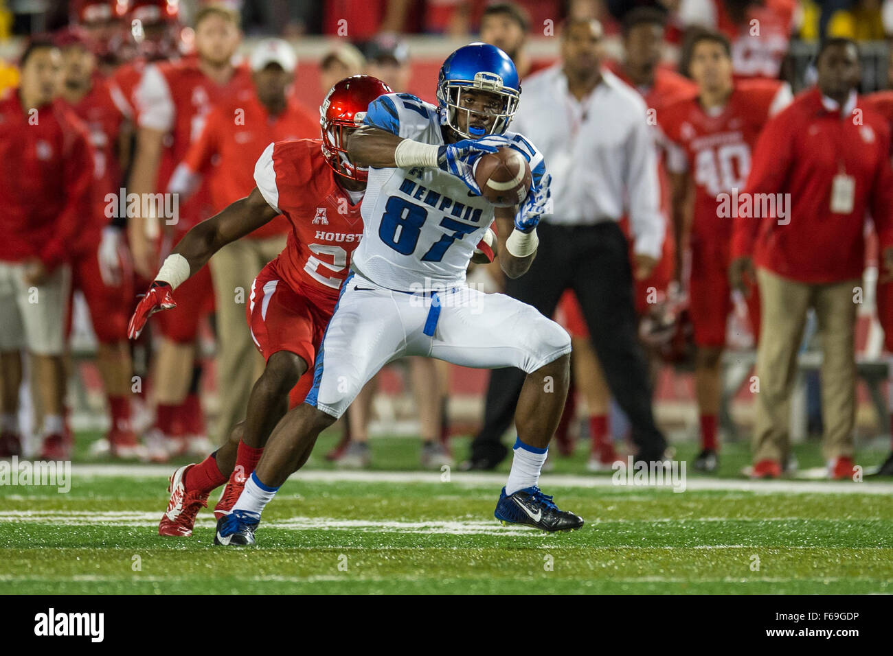 Tevin jones hi-res stock photography and images - Alamy