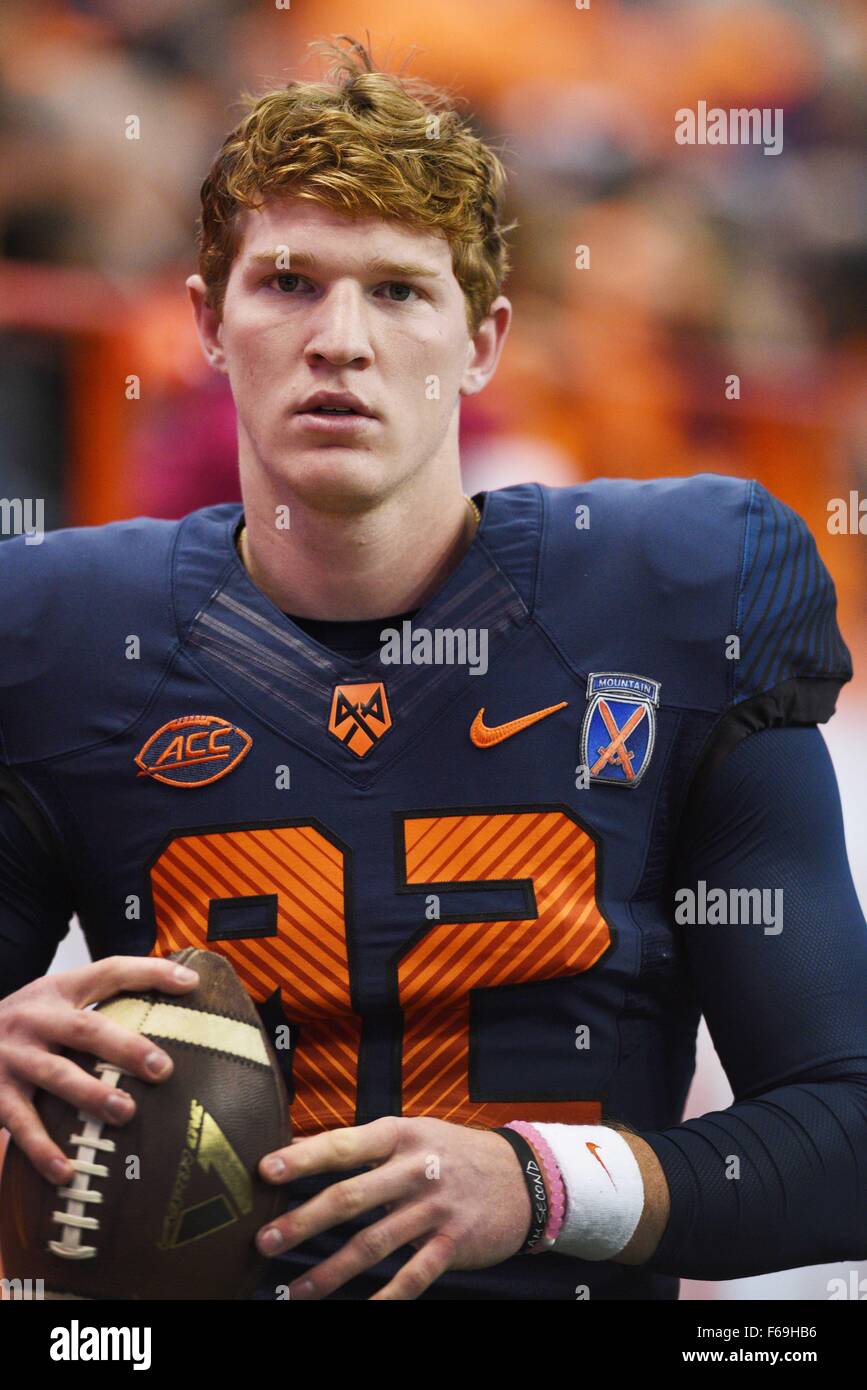 Syracuse, NY, USA. 14th Nov, 2015. Syracuse University punter Riley ...