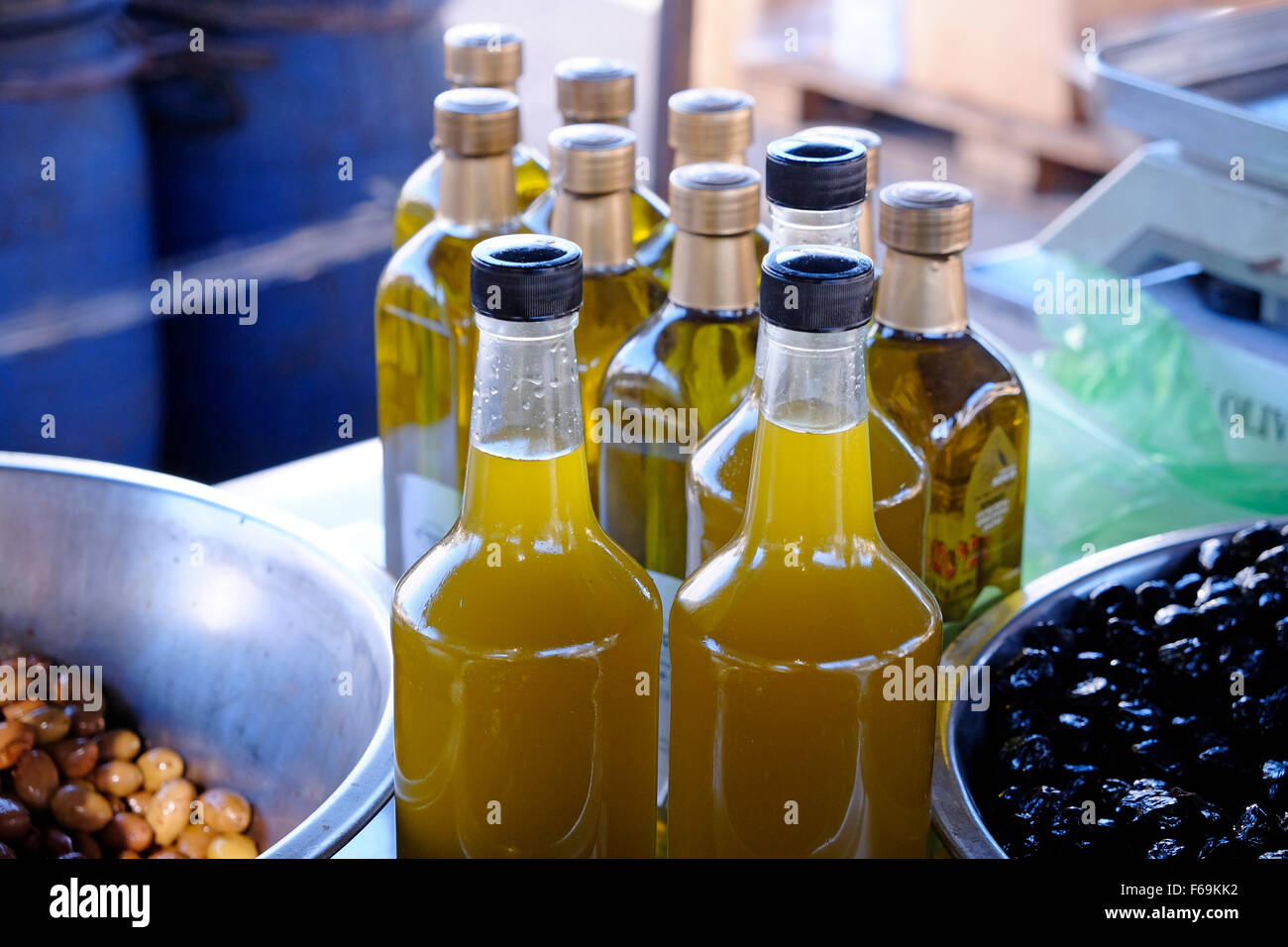 Bottle stall hi-res stock photography and images - Alamy