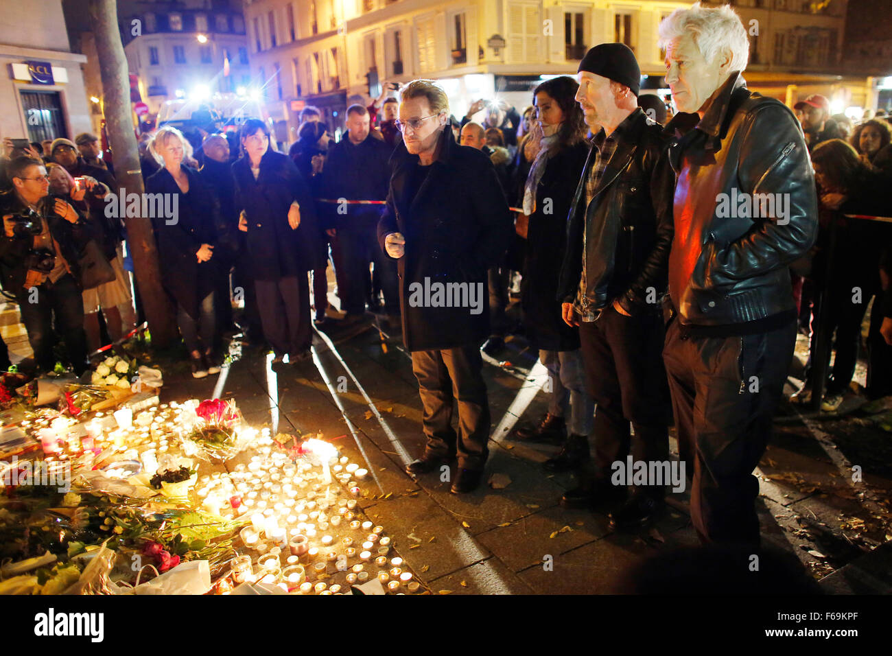 Bono bono members band u2 hi-res stock photography and images - Alamy