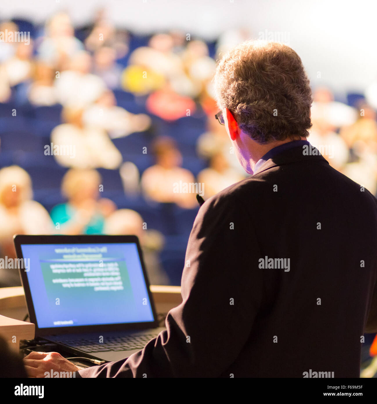 Speaker at Business Conference and Presentation Stock Photo - Alamy