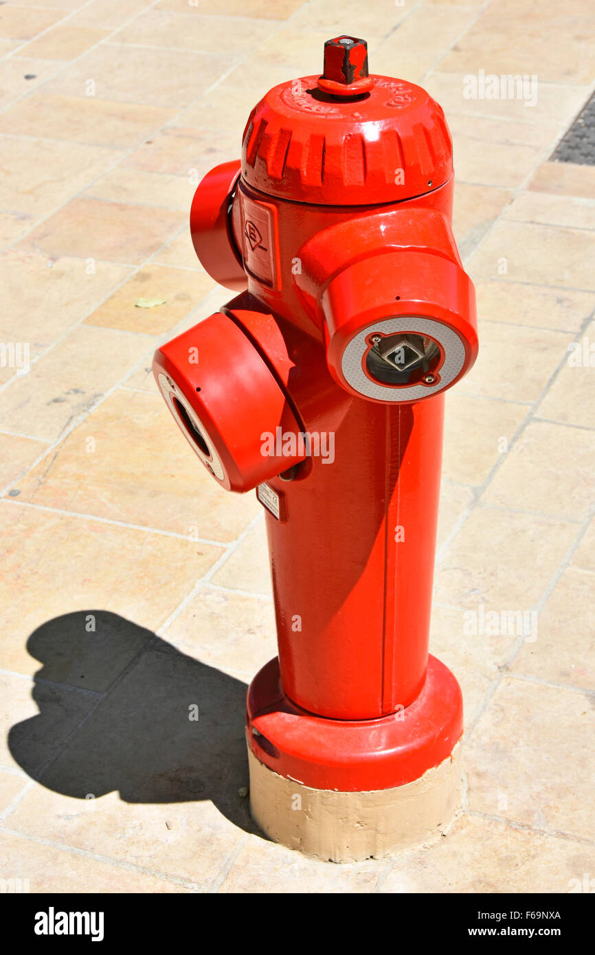 Fire hydrant point hi-res stock photography and images - Alamy