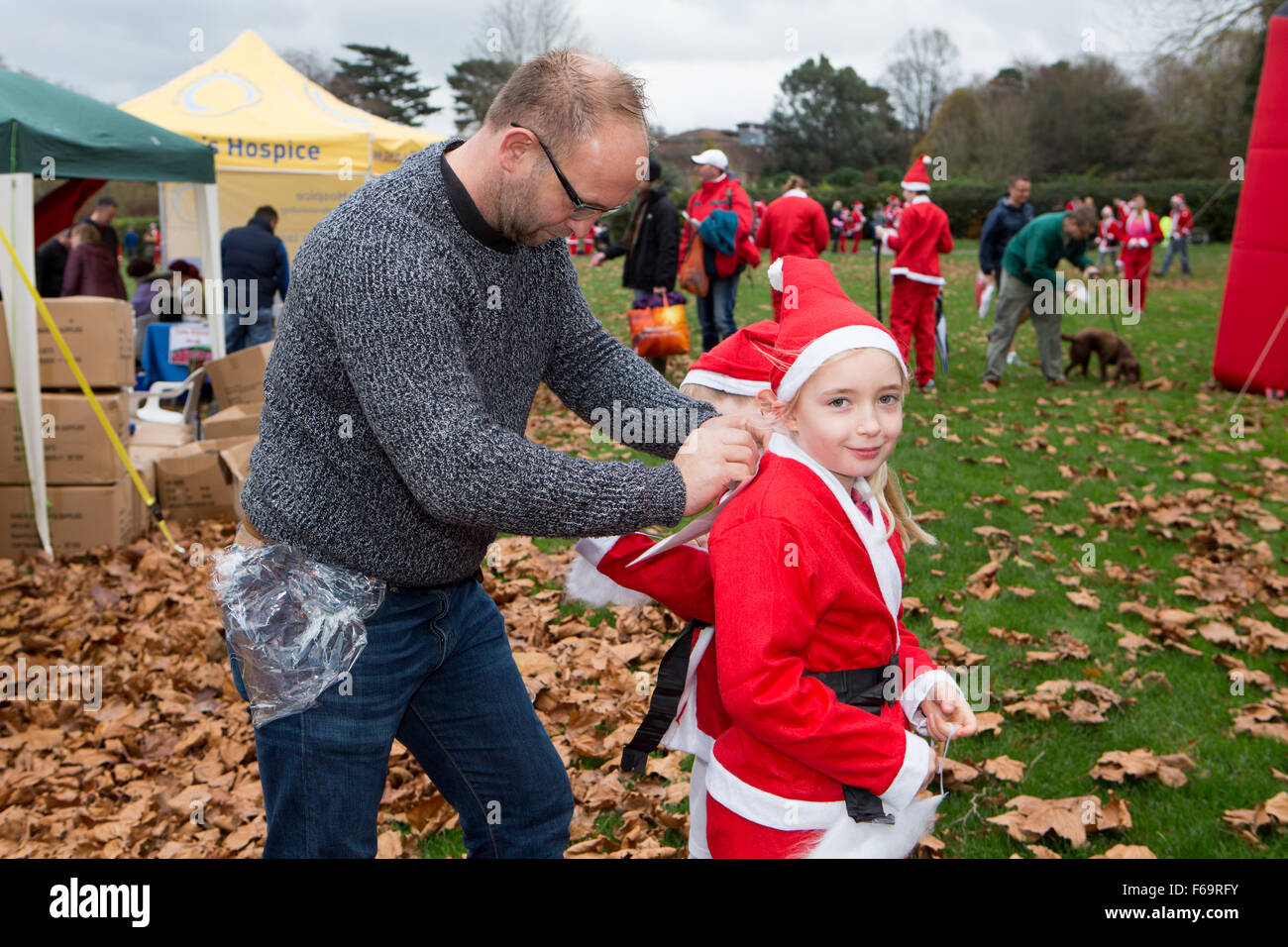 Horsham Park, Horsham, West Sussex, UK. Santa Dash Run 2015, Charity ...
