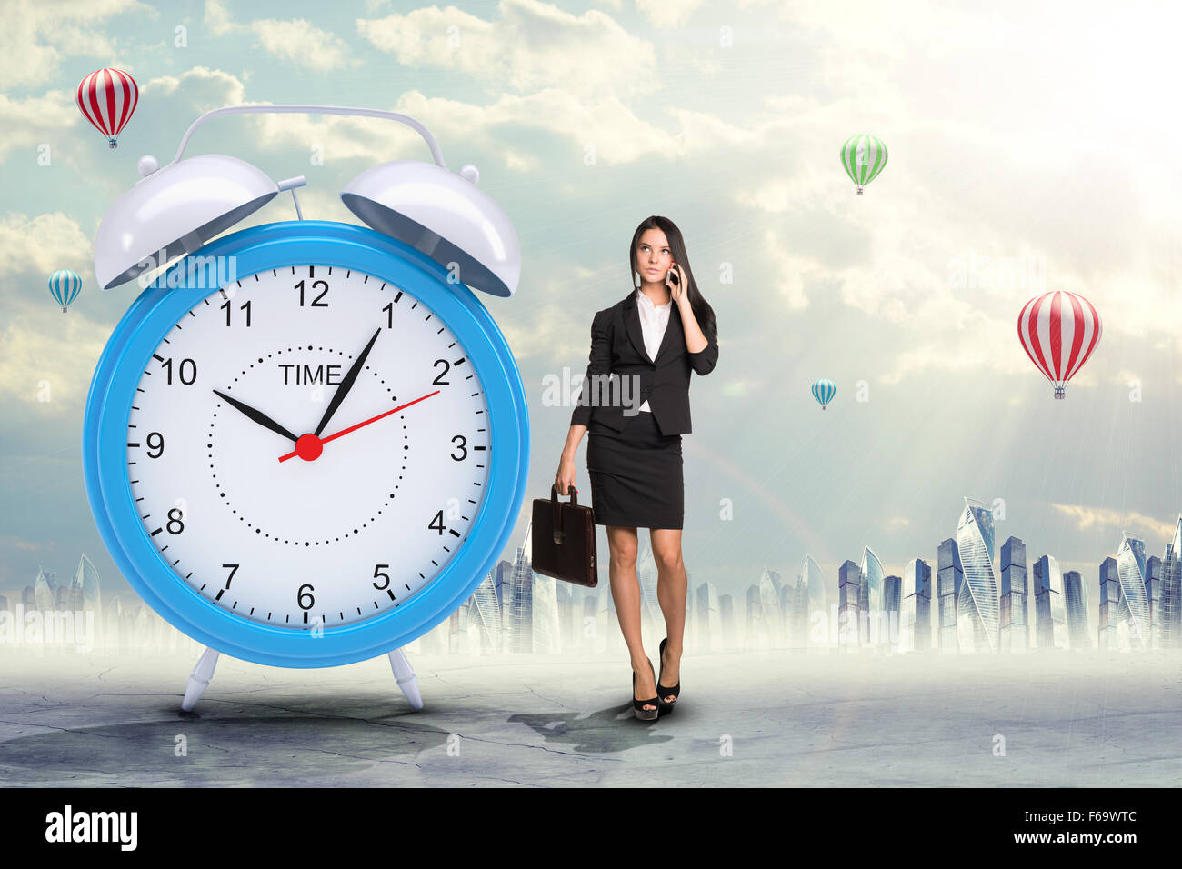 Talking clock hi-res stock photography and images - Alamy