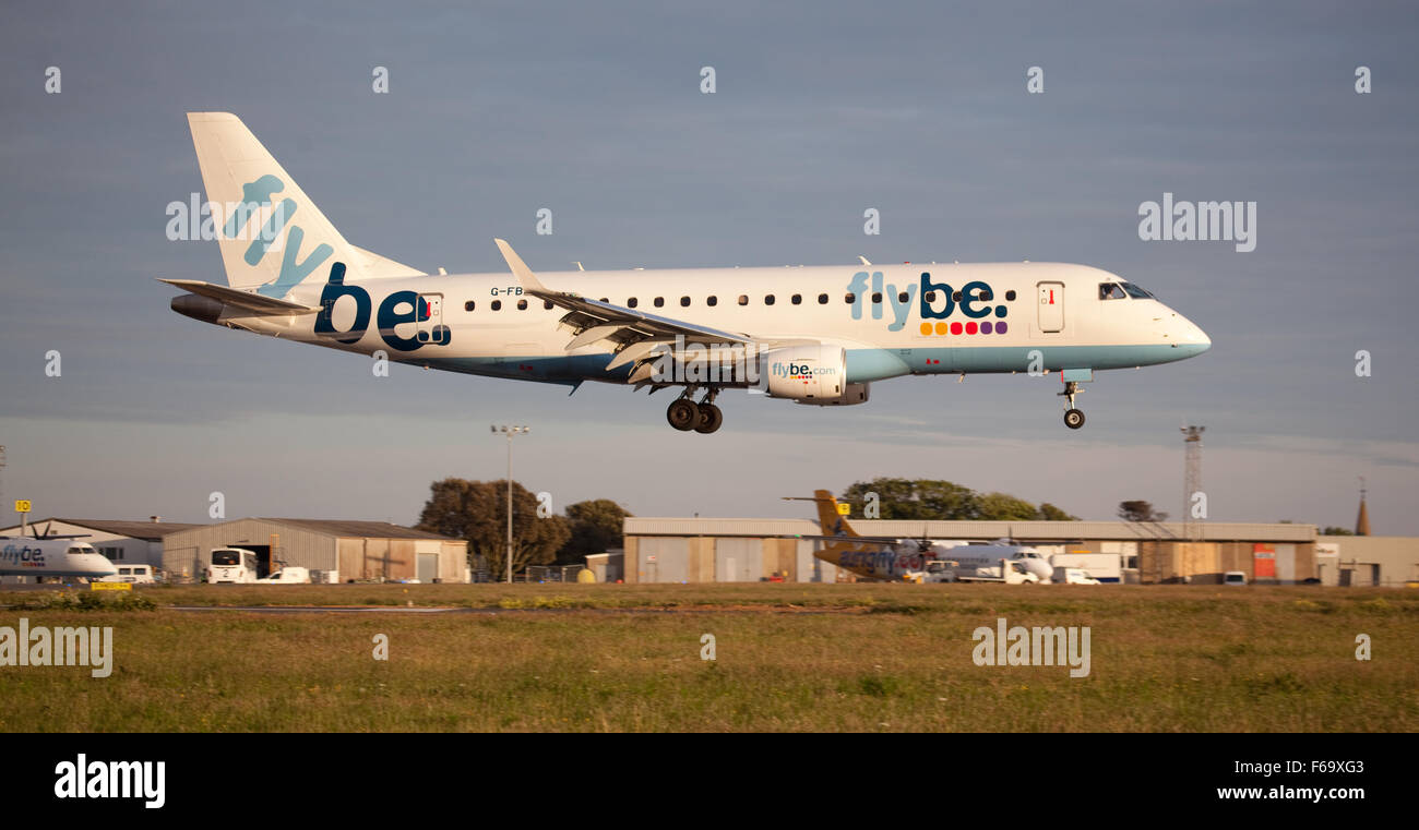 Flybe Embraer 175 Stock Photo - Alamy