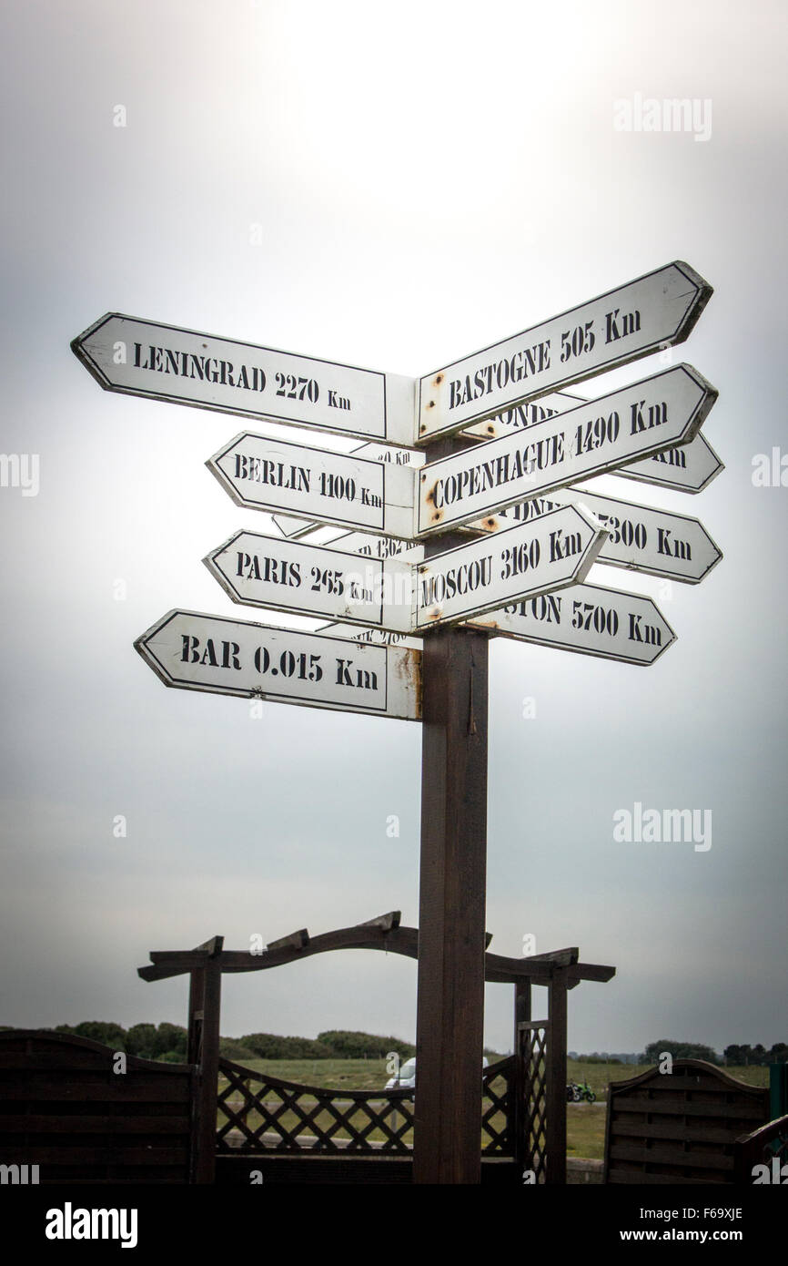 Directional road sign at Utah beach, Normandy, France Stock Photo - Alamy