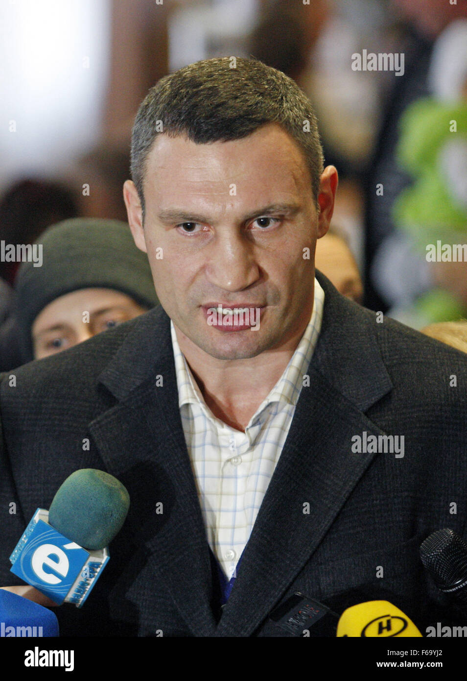 Heavyweight movement hi-res stock photography and images - Alamy