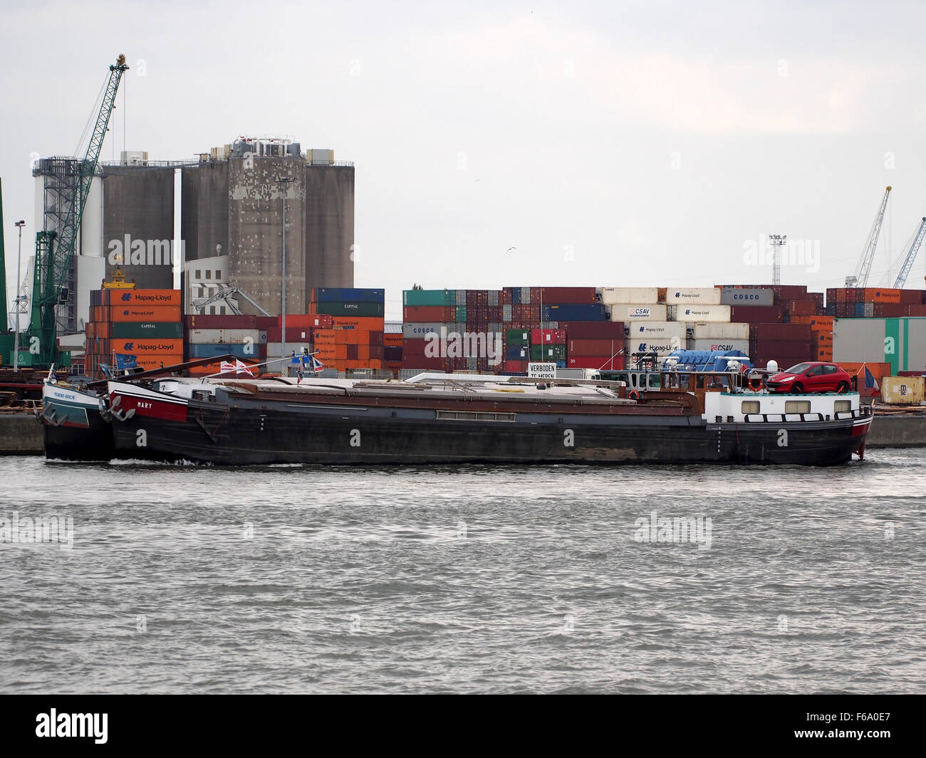 Boum boat hi-res stock photography and images - Alamy
