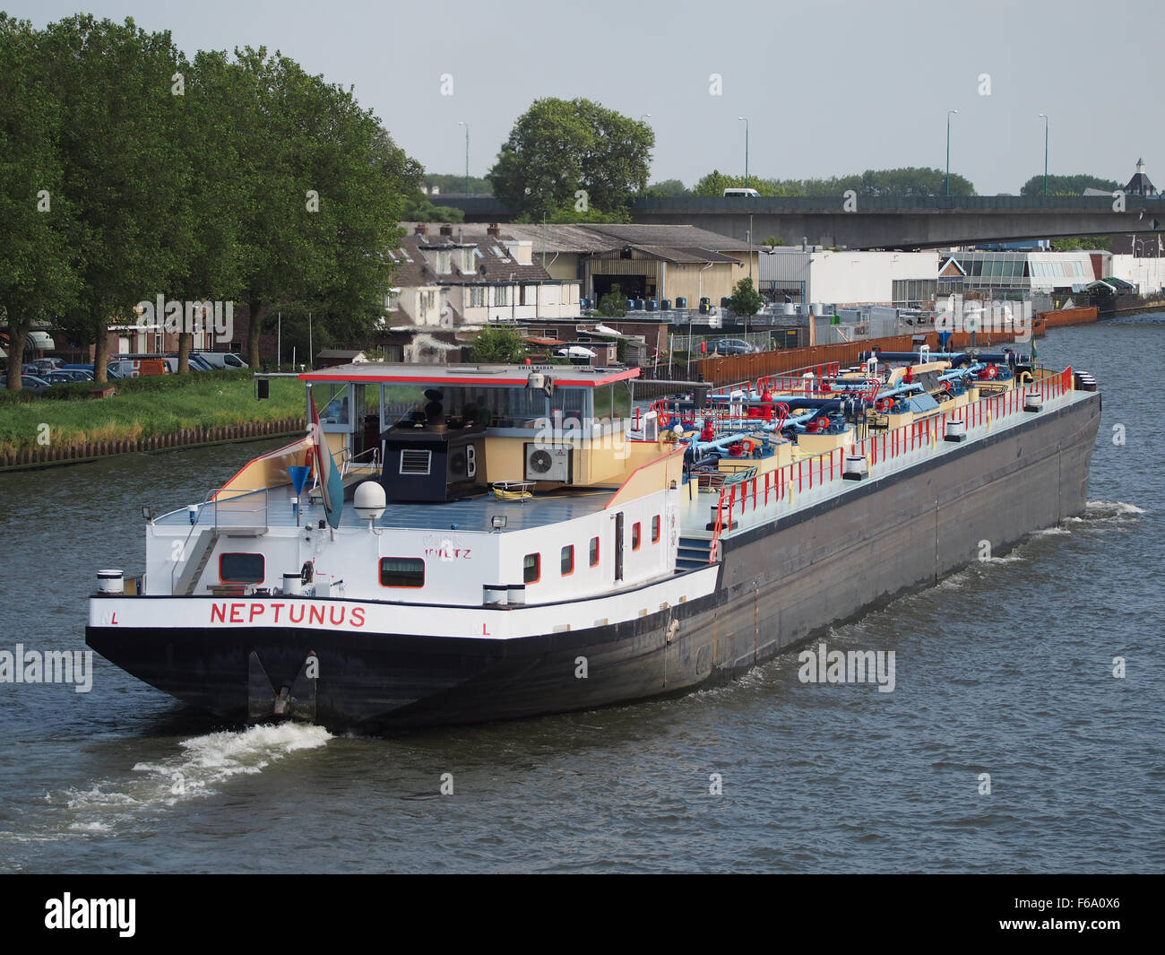 The Neptunus, with ENI 02318139, is a container ship operating on the ...