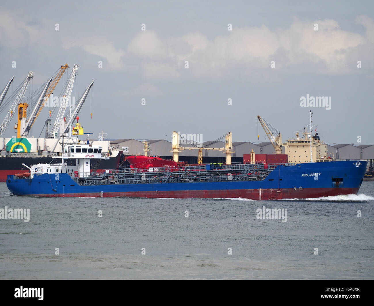 New Jersey, IMO 9367918, operates in the Port of Antwerp, facilitating ...