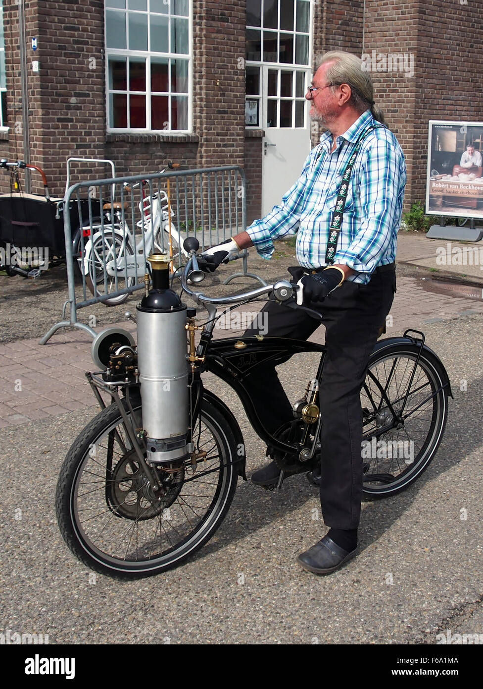 Propane bicycle hi-res stock photography and images - Alamy