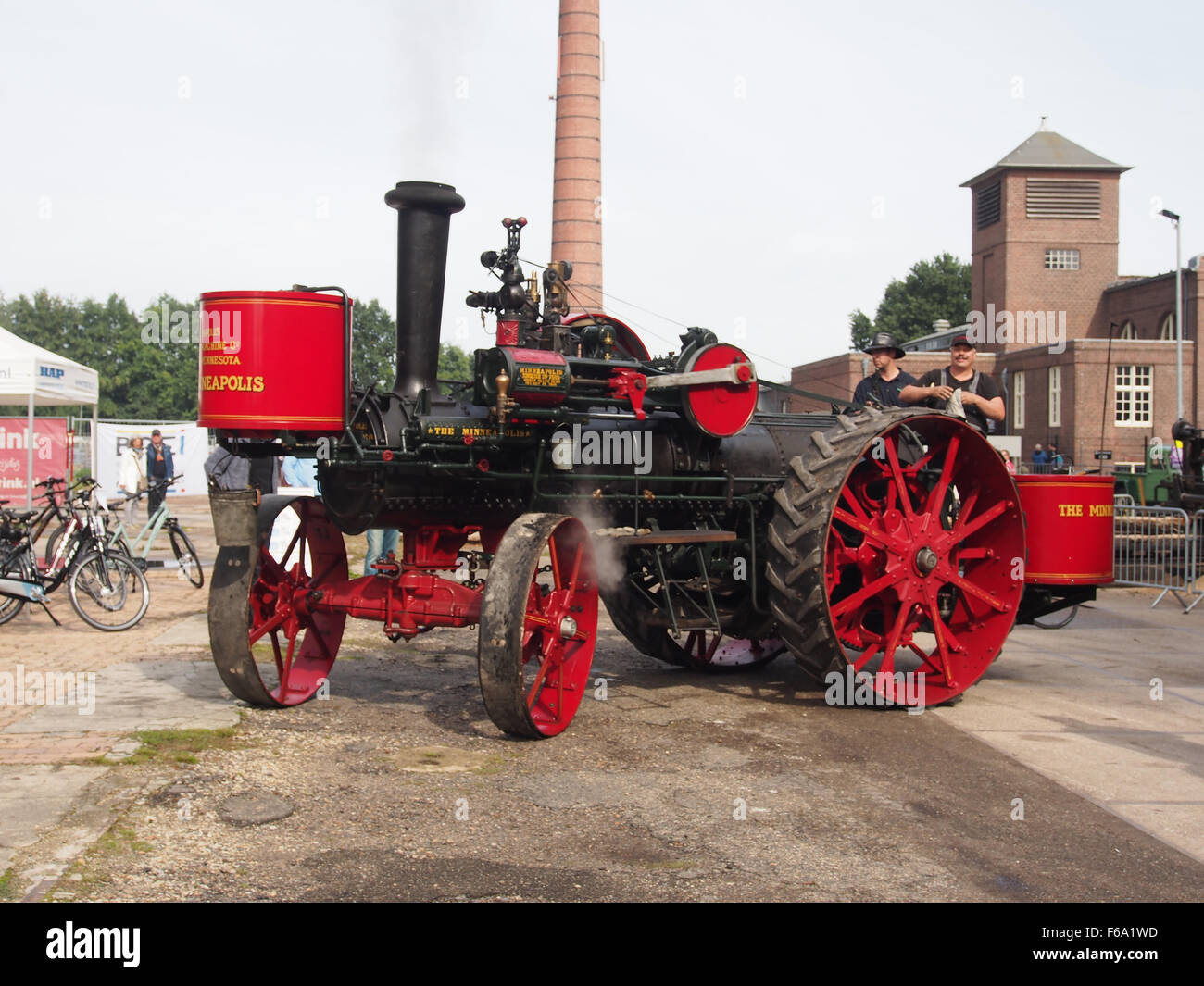 The Minneapolis Threshing Machine Co's Minneapolis model, displayed at ...