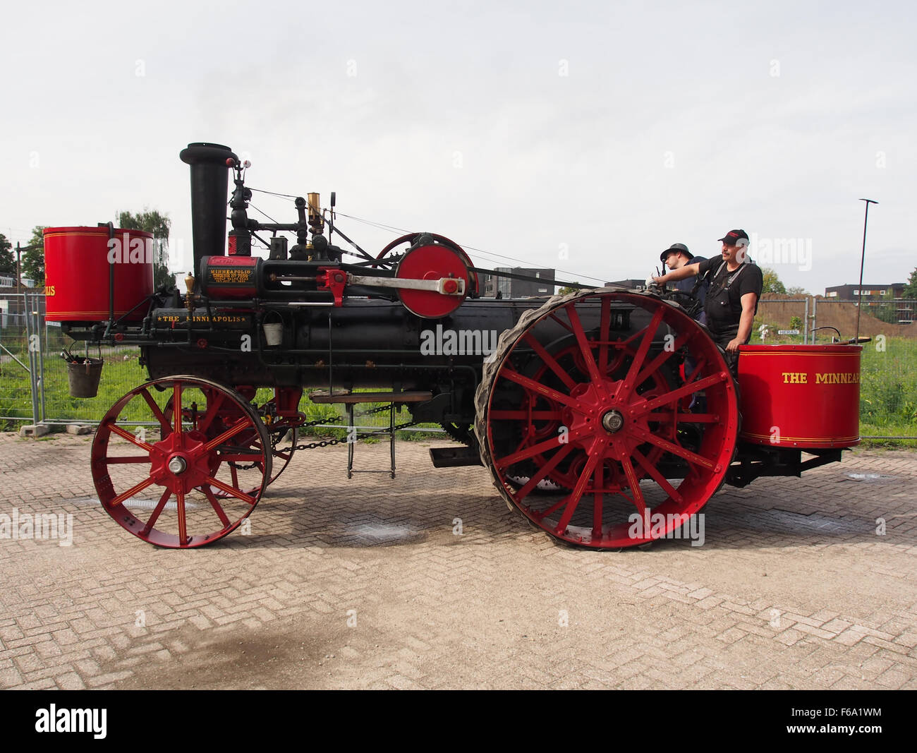 Minneapolis threshing machine hi-res stock photography and images - Alamy