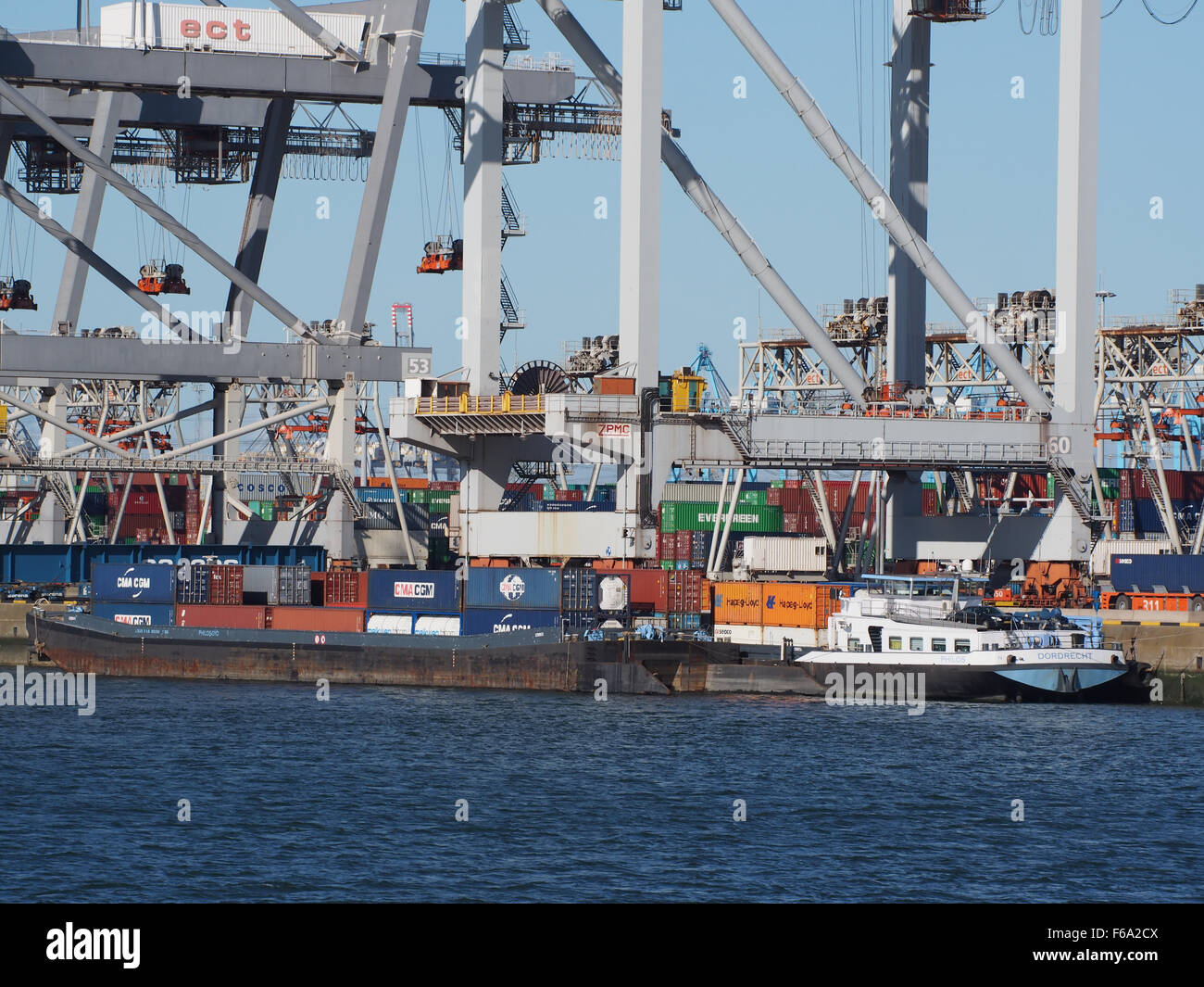 Philos (ship, 2000), ENI 2324477, Port of Rotterdam Stock Photo - Alamy