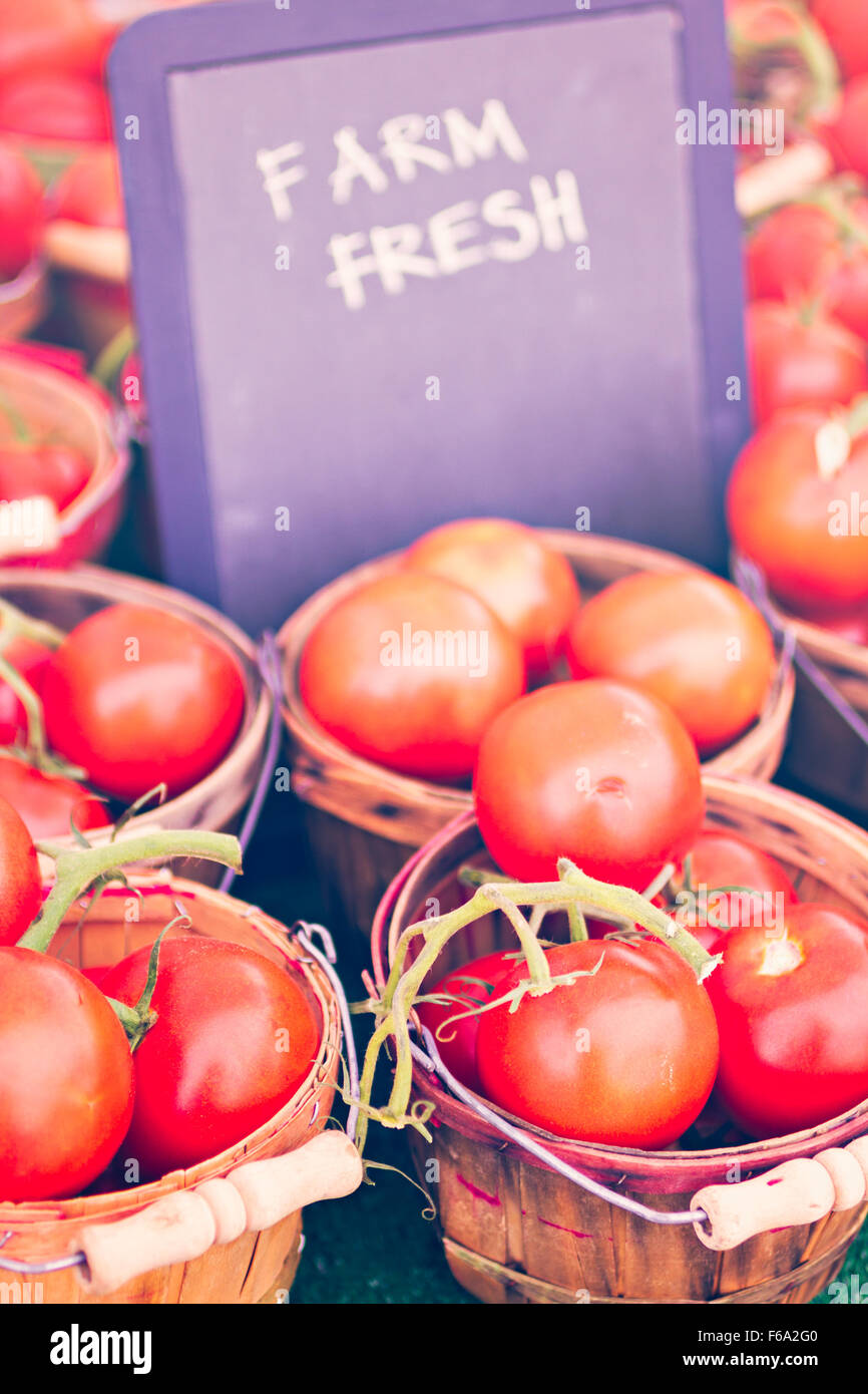 Fresh produce on sale at the local farmers market Stock Photo - Alamy