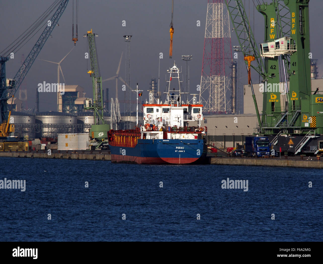 Rodau, a ship built in 2004 with IMO 9313656 and MMSI 304628000 ...